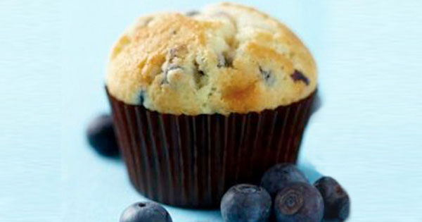 Blueberry Delight Muffins Recipe | Mott's®