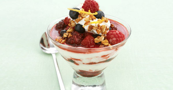 Fruity Parfaits Recipe | Mott's®